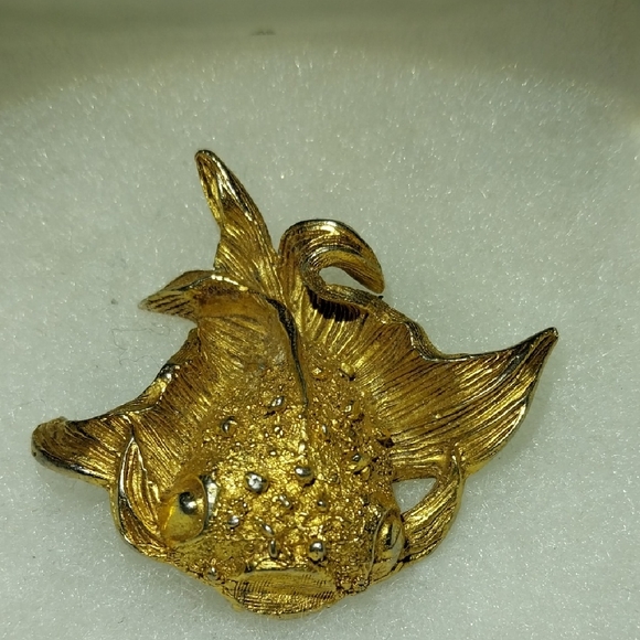 Judith Green | Jewelry | 96s Judith Green Gold Plated Coi Fish Brooch ...